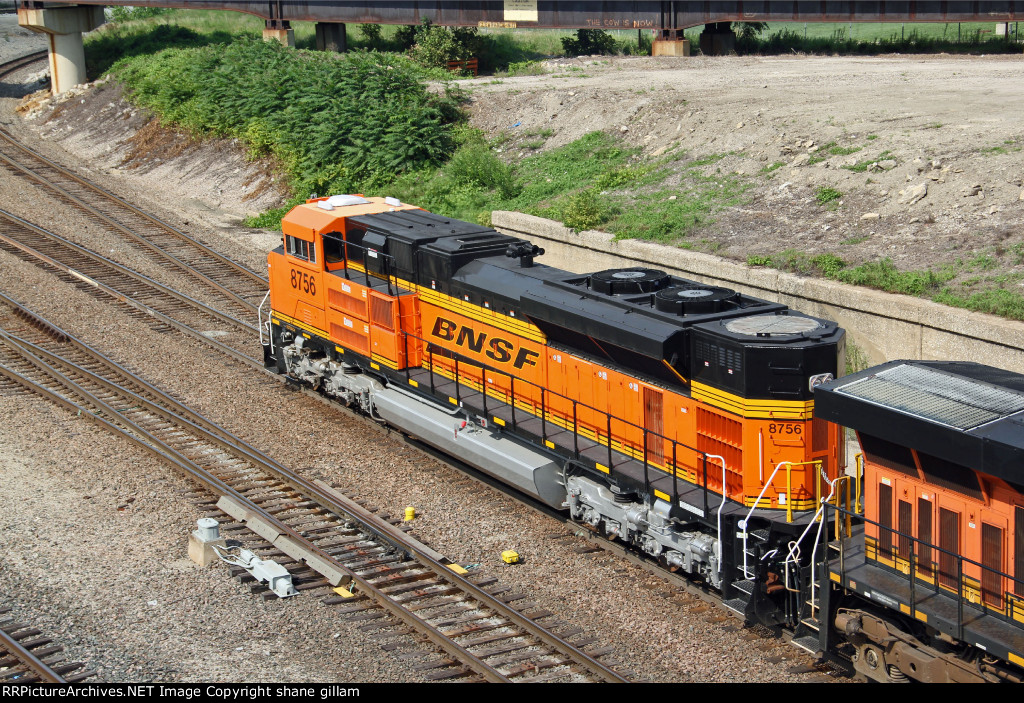 BNSF 8756 Roster shot of this Brand New Ace!!!!